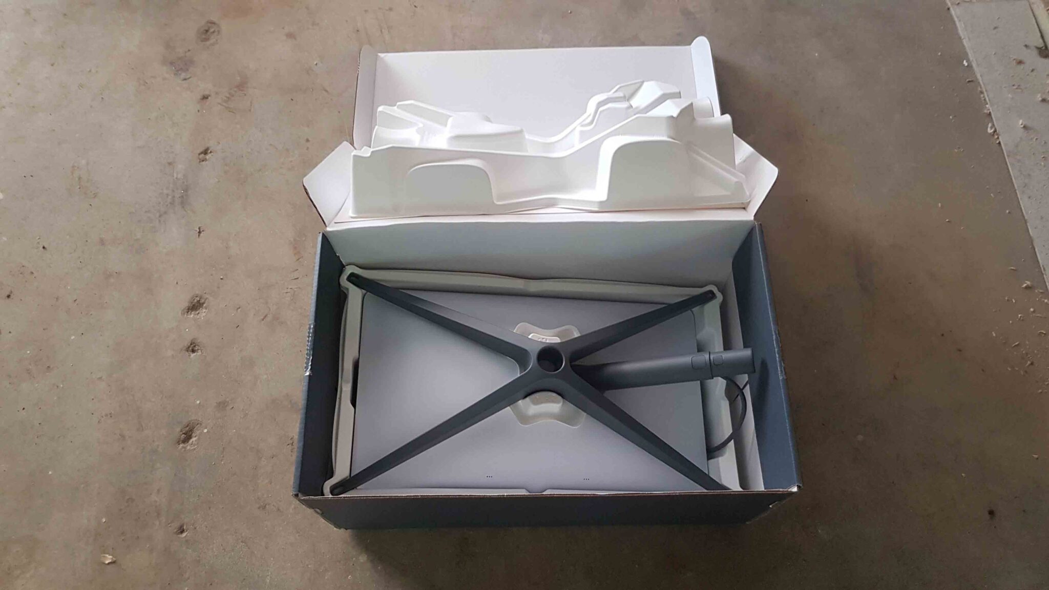 Starlink Satellite Dish – Comsat Technology